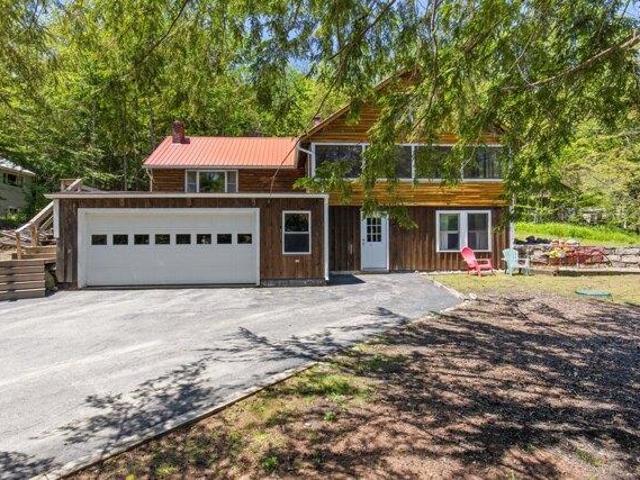 4 bedroom, Otisfield ME 04270 103441154