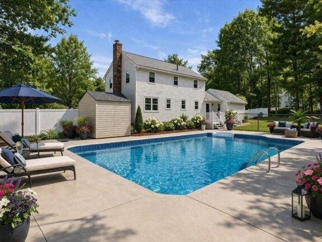 4 bedroom, Oxford MA 01540 LS102922921