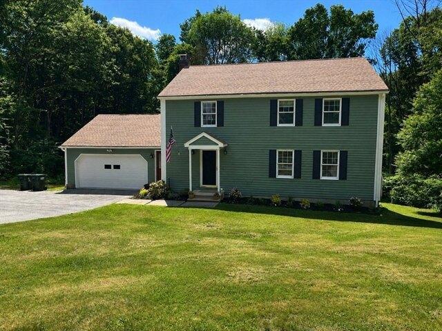4 bedroom, Oxford MA 01540 103432972