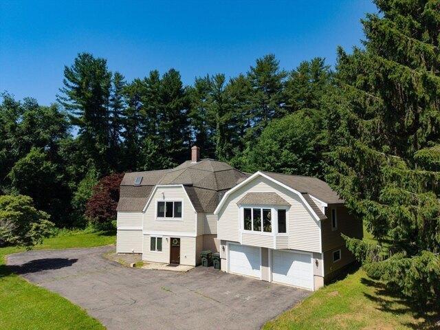 4 bedroom, Oxford MA 01540 105079706