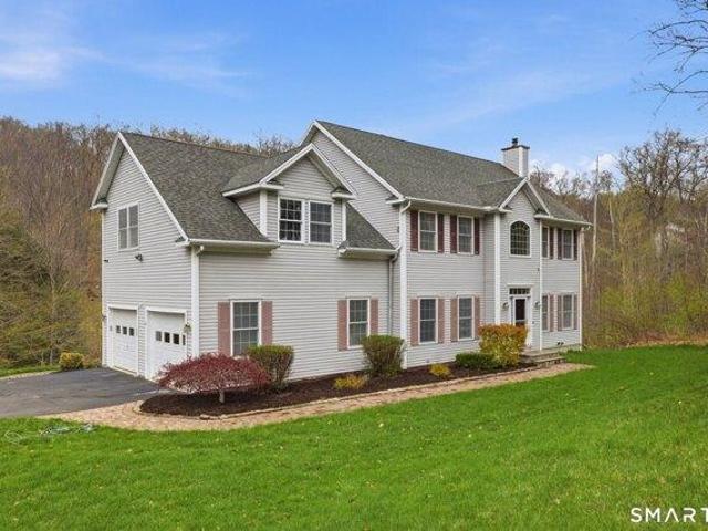 4 bedroom, Oxford CT 06478 102218515