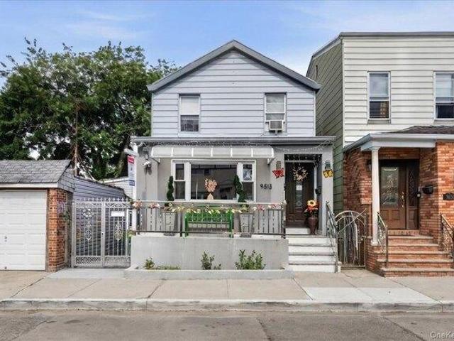 4 bedroom, Ozone Park NY 11416 103602025
