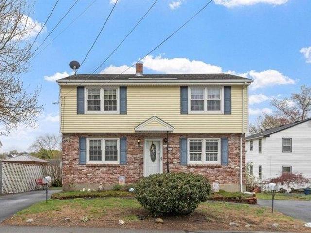 4 bedroom, Lowell MA 01854 103036740