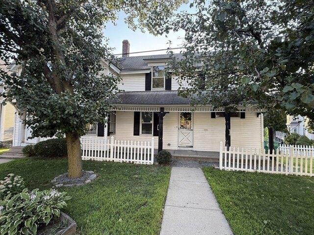 4 bedroom, Lowell MA 01850 105059145