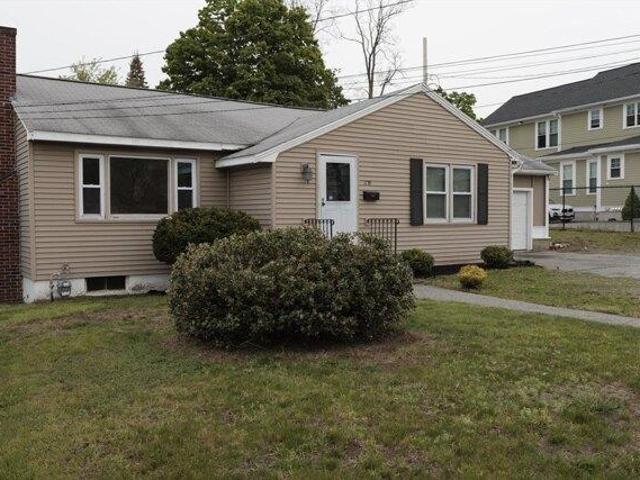 4 bedroom, Lowell MA 01851 102777148