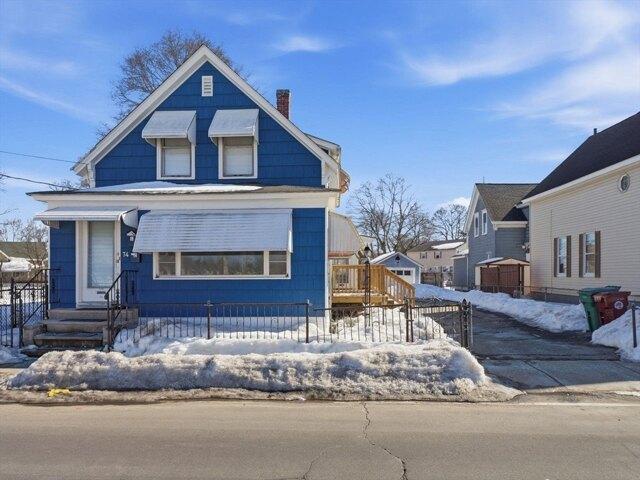 4 bedroom, Lowell MA 01852 103016489