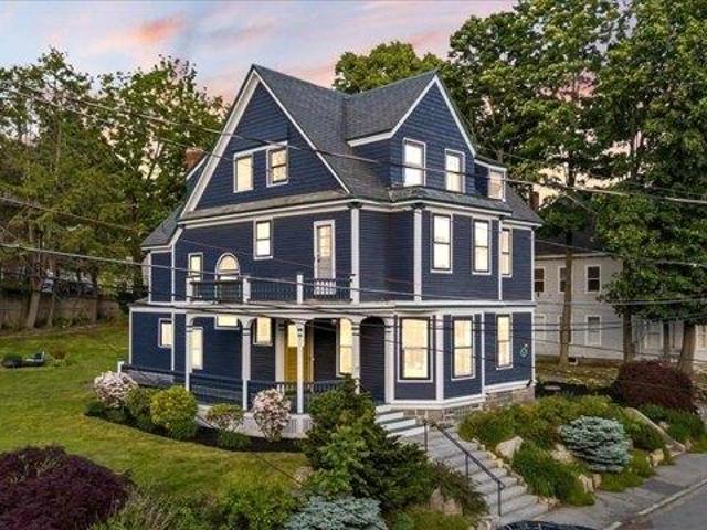 4 bedroom, Lowell MA 01852 104604309