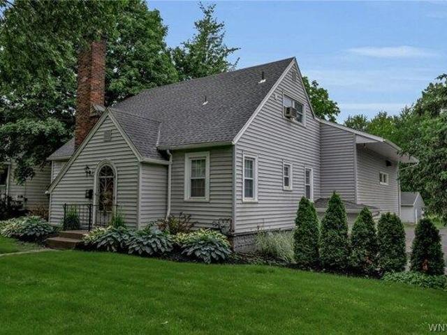 4 bedroom, Lockport NY 14094 104905071