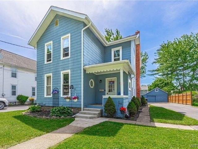 4 bedroom, Lockport NY 14094 103627454