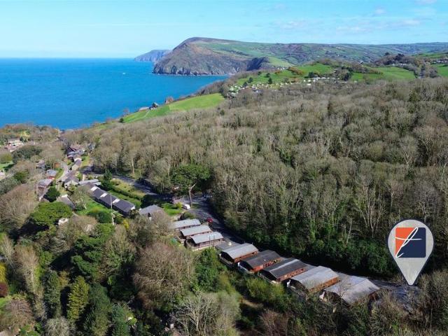 4 bedroom detached bungalow for sale