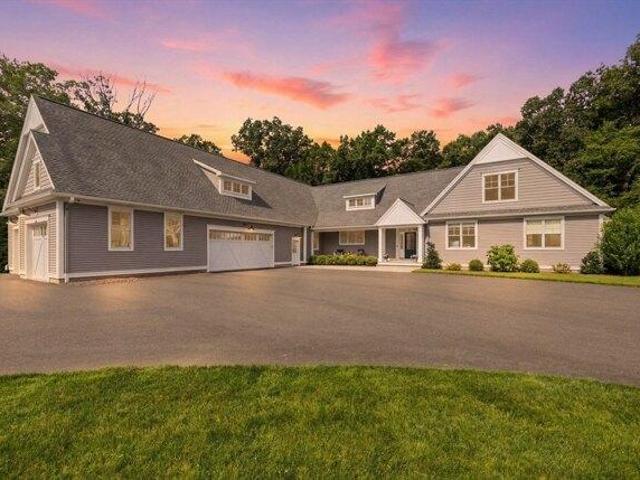 4 bedroom, Longmeadow MA 01106 104605232