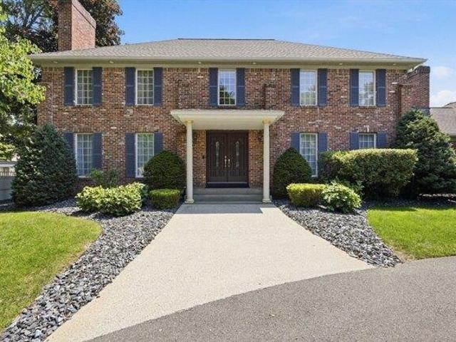 4 bedroom, Longmeadow MA 01106 104792262