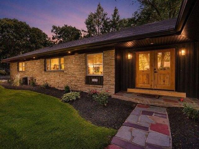 4 bedroom, Longmeadow MA 01106 105094705