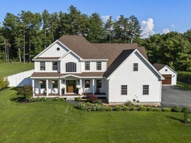 4 bedroom, Londonderry NH 03053 104542616