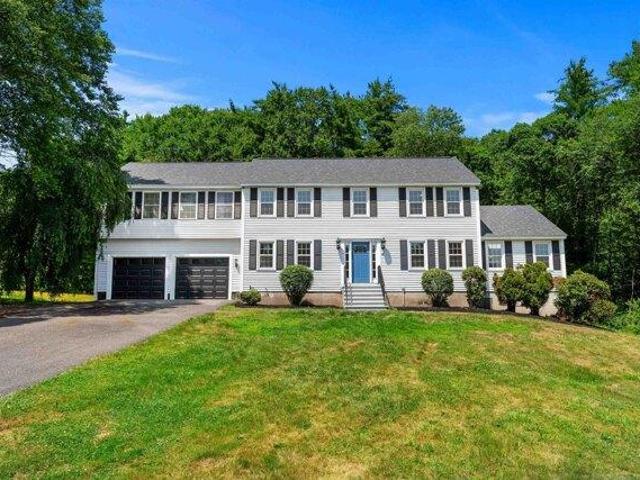 4 bedroom, Londonderry NH 03053 105117167