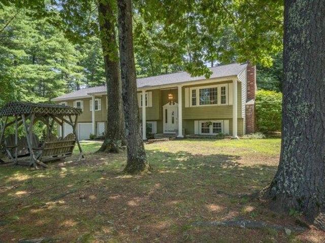 4 bedroom, Londonderry NH 03053 105140682