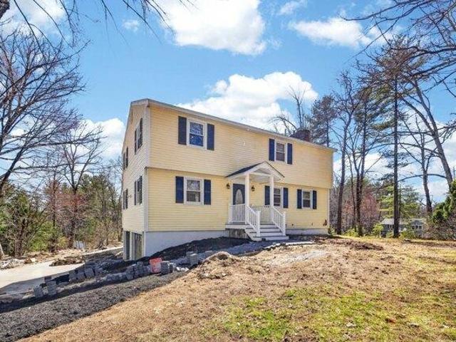 4 bedroom, Londonderry NH 03053 102064543