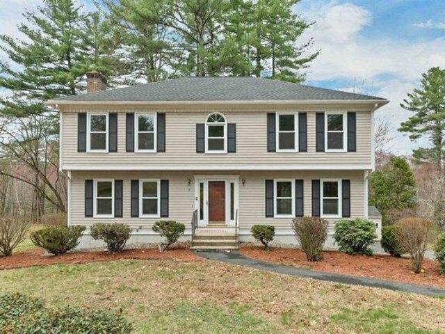 4 bedroom, Londonderry NH 03053 102762862