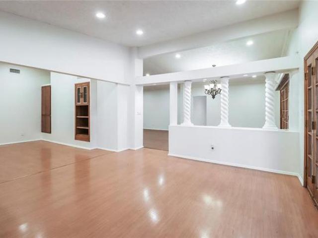 4 bedroom, Los Angeles CA 91325 88271531