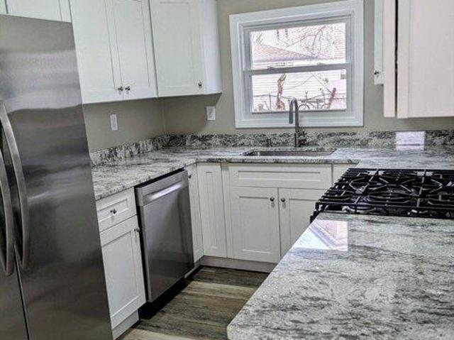 4 bedroom, Lawrence MA 01841 102961779