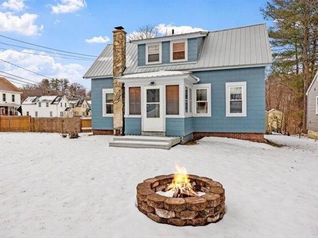 4 bedroom, Laconia NH 03246 89553807