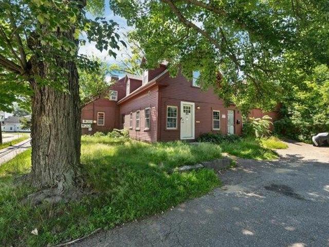 4 bedroom, Laconia NH 03246 104511757