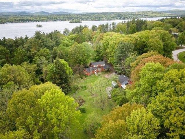 4 bedroom, Laconia NH 03246 105104939