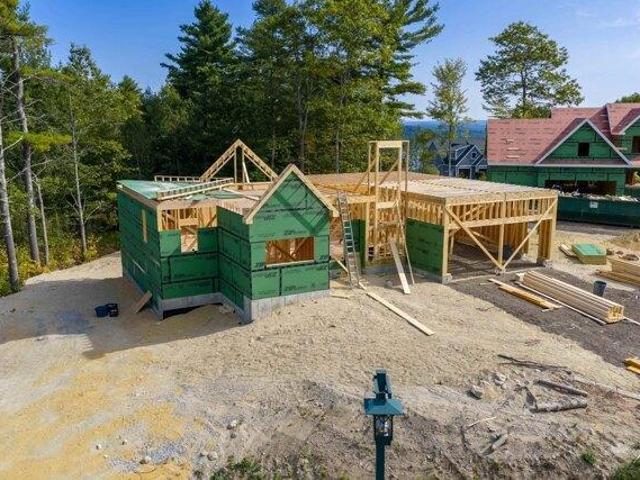 4 bedroom, Laconia NH 03246 LS101748190