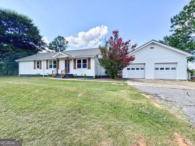 4 bedroom, Lagrange GA 30241 104902646