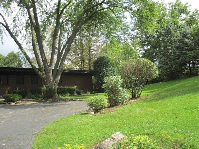 4 bedroom, Lake Barrington IL 60084 90566508