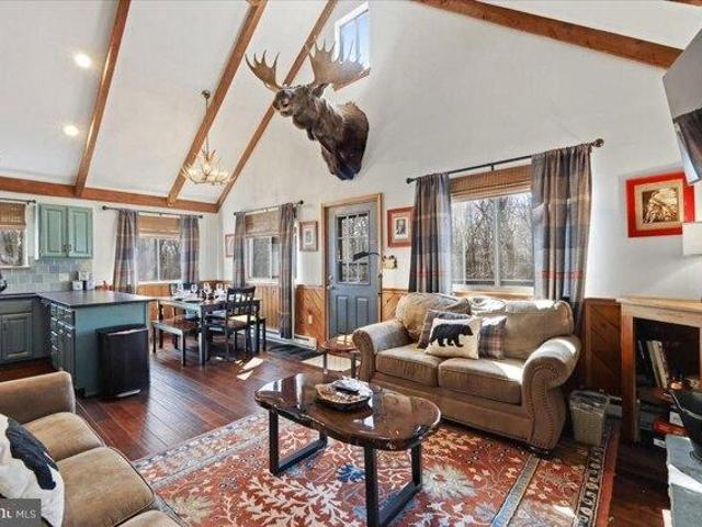 4 bedroom, Lake Harmony PA 18624 104907524