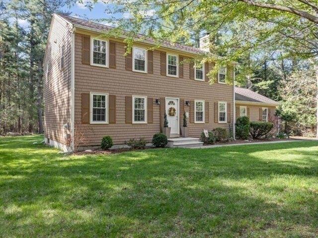 4 bedroom, Lakeville MA 02347 LS103034140