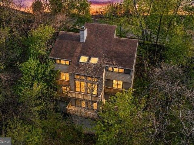 4 bedroom, Lambertville NJ 08530 105175137