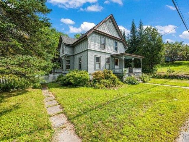 4 bedroom, Lancaster NH 03584 105094919