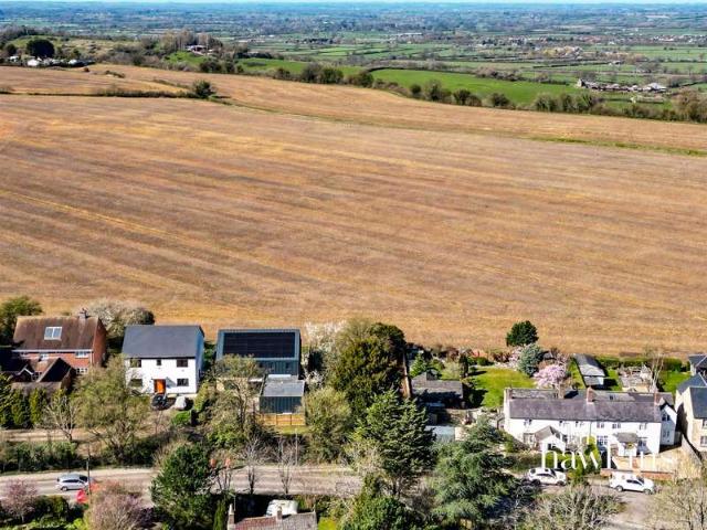 4 Bedroom Land Commercial
