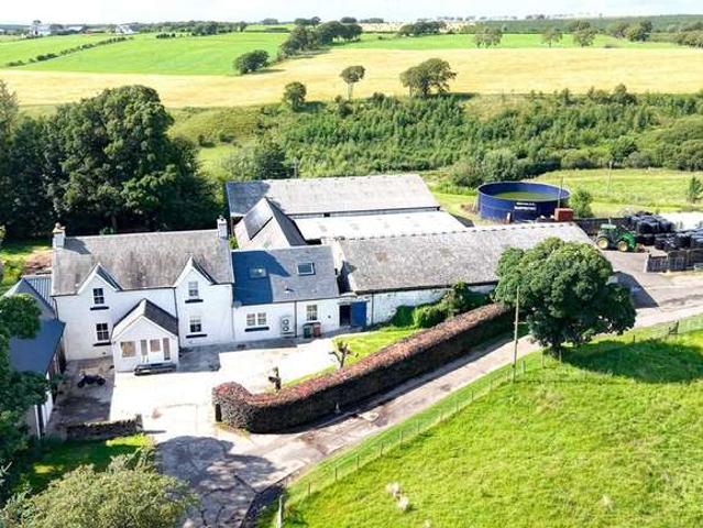 4 Bedroom Land Commercial