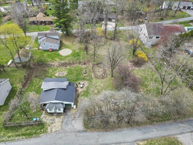 4 bedroom, Lanesborough MA 01237 101896043