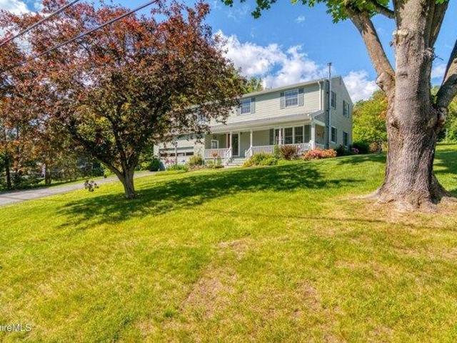 4 bedroom, Lanesborough MA 01237 104077351