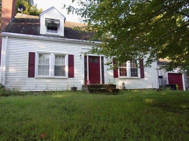4 bedroom, Lewiston ME 04240 104375386