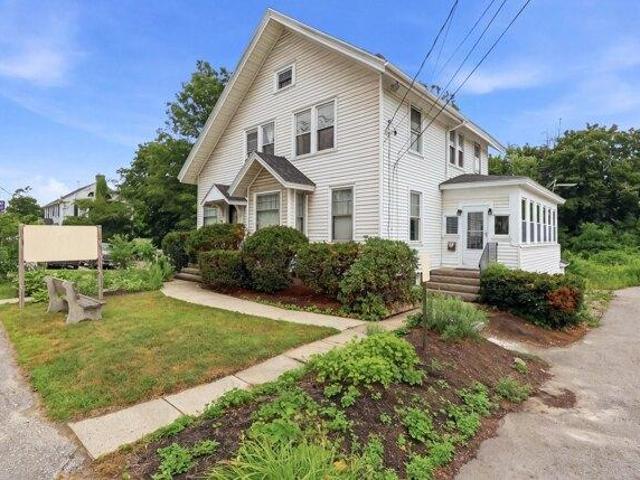 4 bedroom, Lewiston ME 04240 104514028