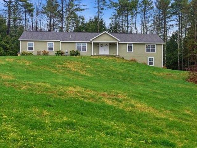 4 bedroom, Lewiston ME 04240 104541574