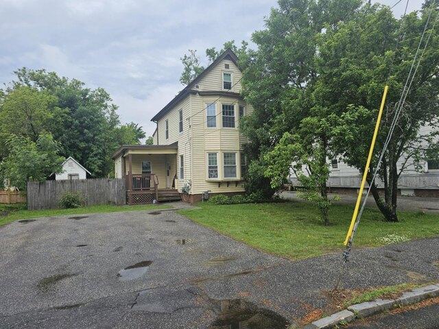 4 bedroom, Lewiston ME 04240 103849995