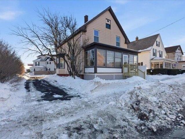 4 bedroom, Lewiston ME 04240 LS101707030