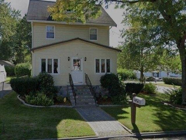 4 bedroom, Lexington MA 02420 LS102562121