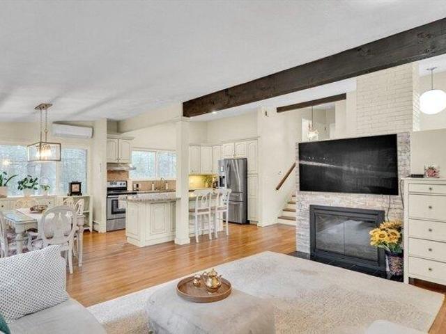 4 bedroom, Lexington MA 02420 104851956