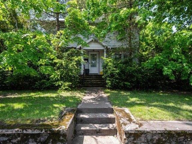 4 bedroom, Lexington MA 02421 LS102799916