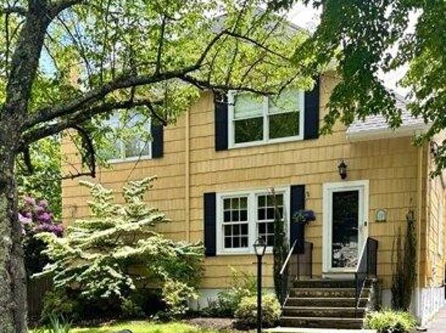 4 bedroom, Lexington MA 02421 LS102822784