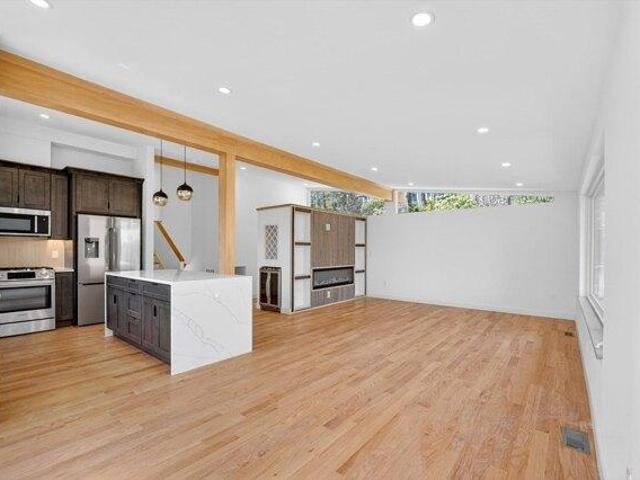4 bedroom, Lexington MA 02421 102412658