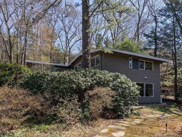 4 bedroom, Lexington MA 02421 102586267