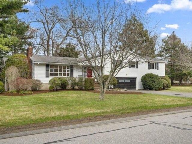4 bedroom, Lexington MA 02421 102635748